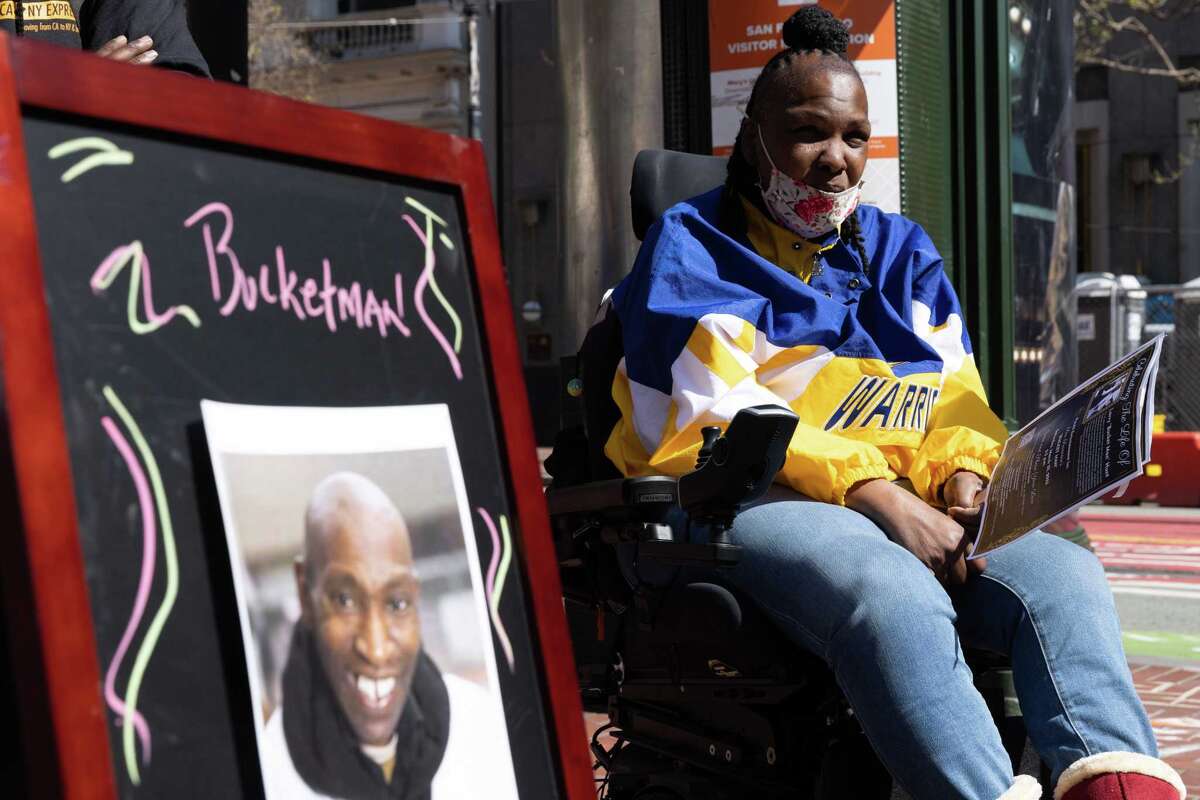 S.F. street performer ‘Bucket Man’ memorialized with parade, speeches
