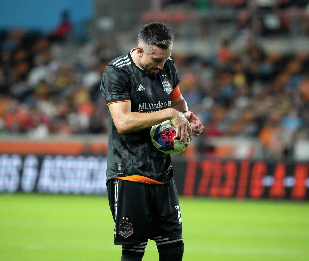 Amine Bassi leads Houston Dynamo to win over New York City FC