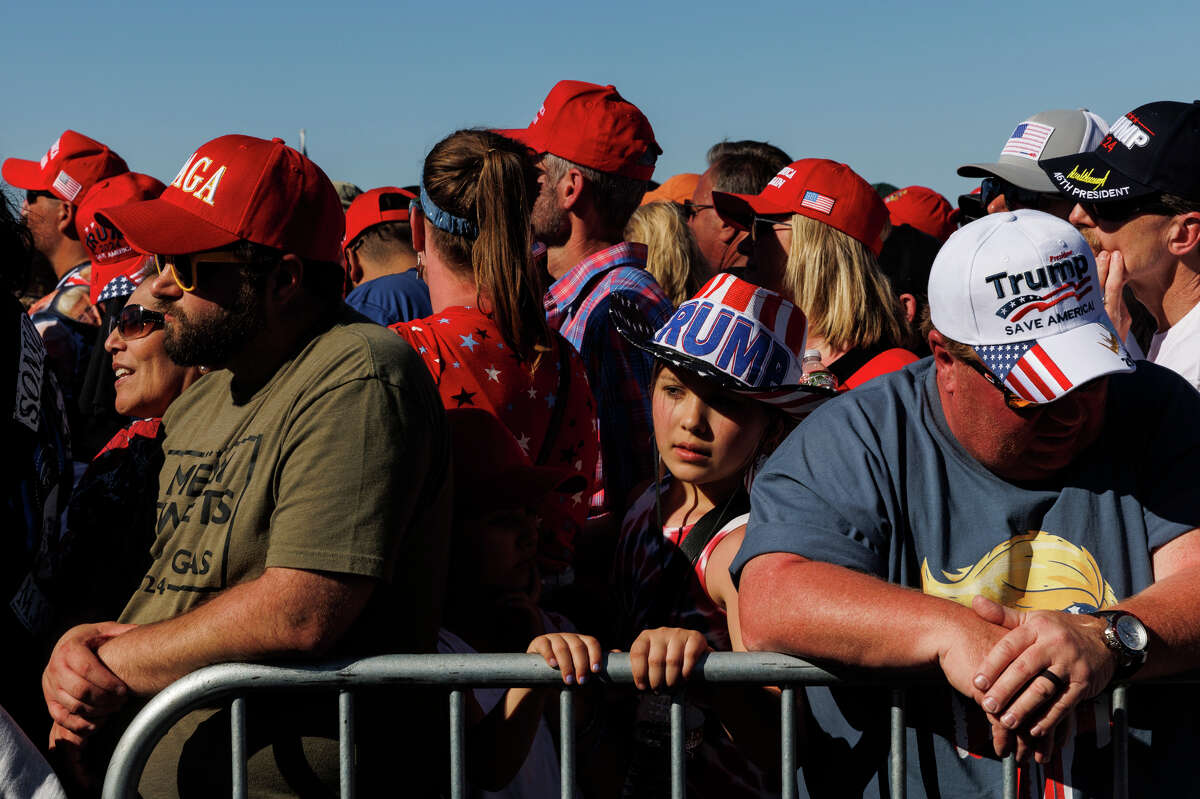 Trump at Waco rally: ‘When they go after me, they go after you.’