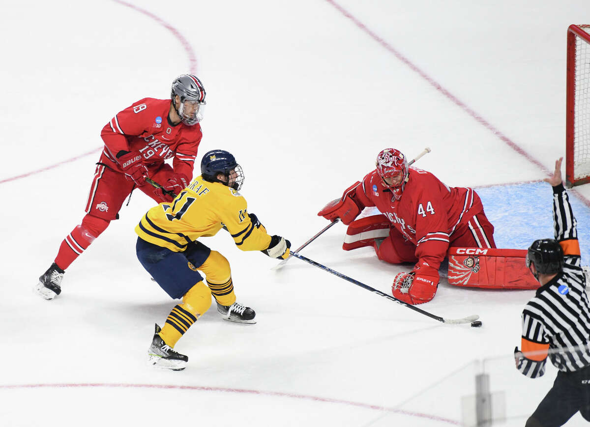 Quinnipiac tops Ohio State in NCAA men's hockey tournament