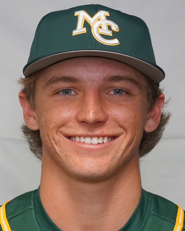 JC BASEBALL: Grebeck steals home, sparks Chaps to series sweep