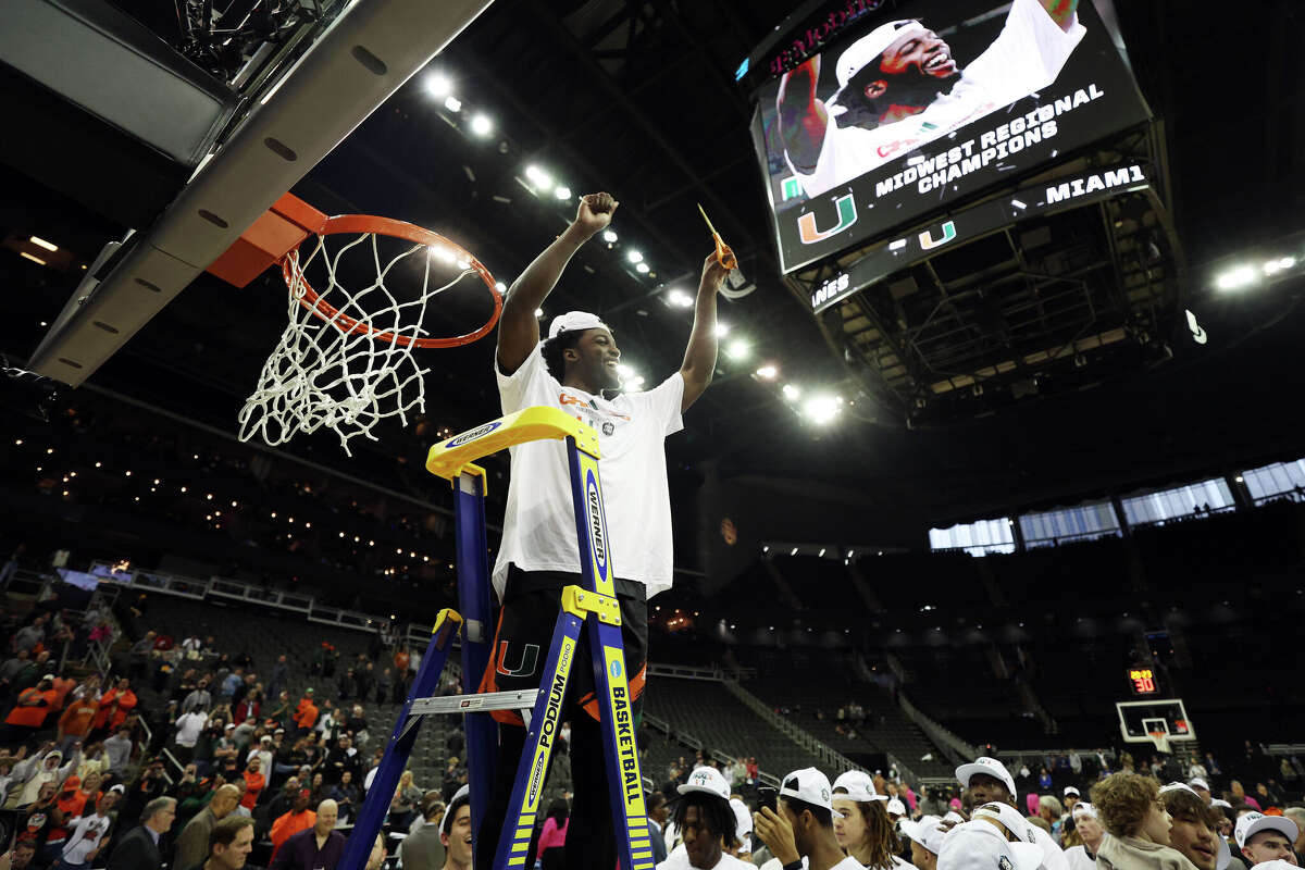 Miami ousts Texas, earns Final Four berth
