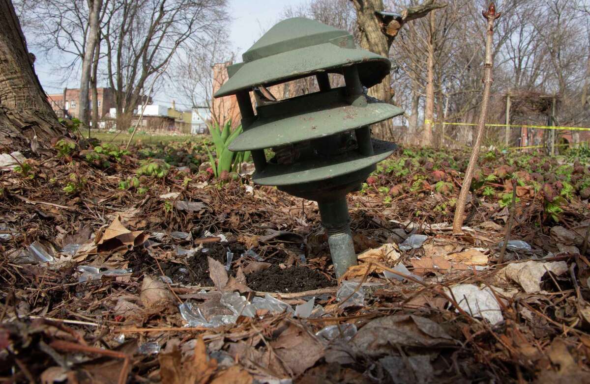 Vandals destroy outdoor exhibits at Albany's Ten Broeck Mansion