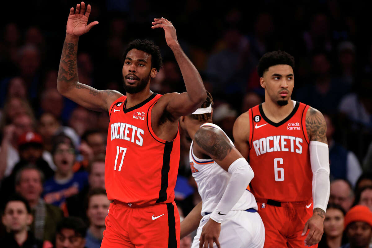 Houston Rockets fail to match up defensively vs. New York Knicks