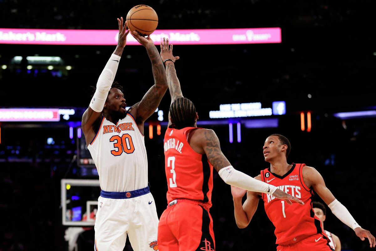 Houston Rockets fail to match up defensively vs. New York Knicks