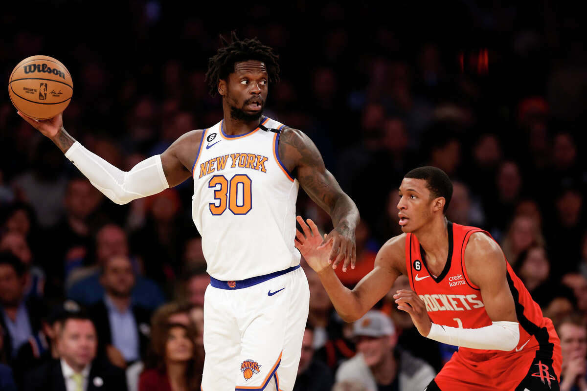 Houston Rockets fail to match up defensively vs. New York Knicks