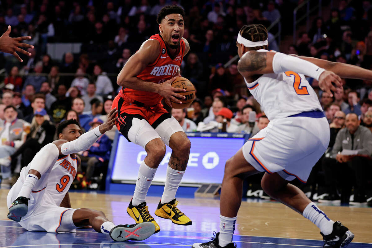 Houston Rockets fail to match up defensively vs. New York Knicks