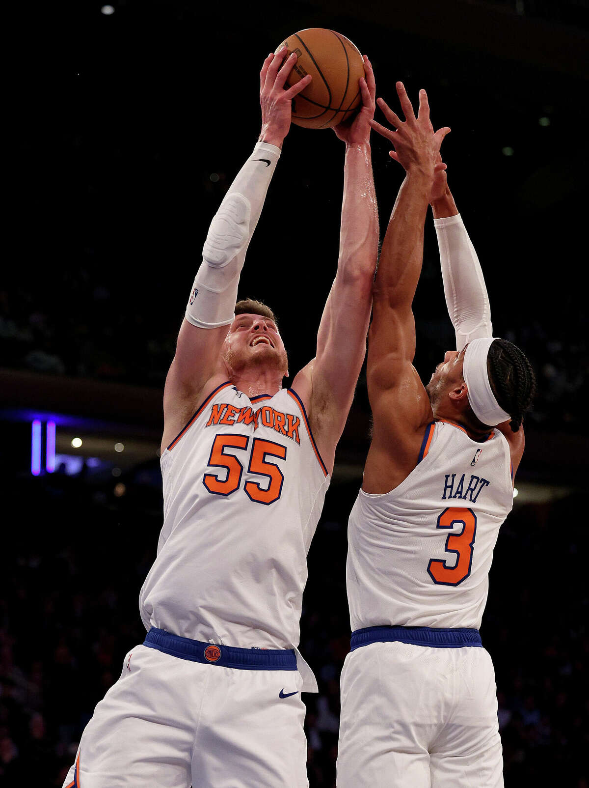 Houston Rockets fail to match up defensively vs. New York Knicks