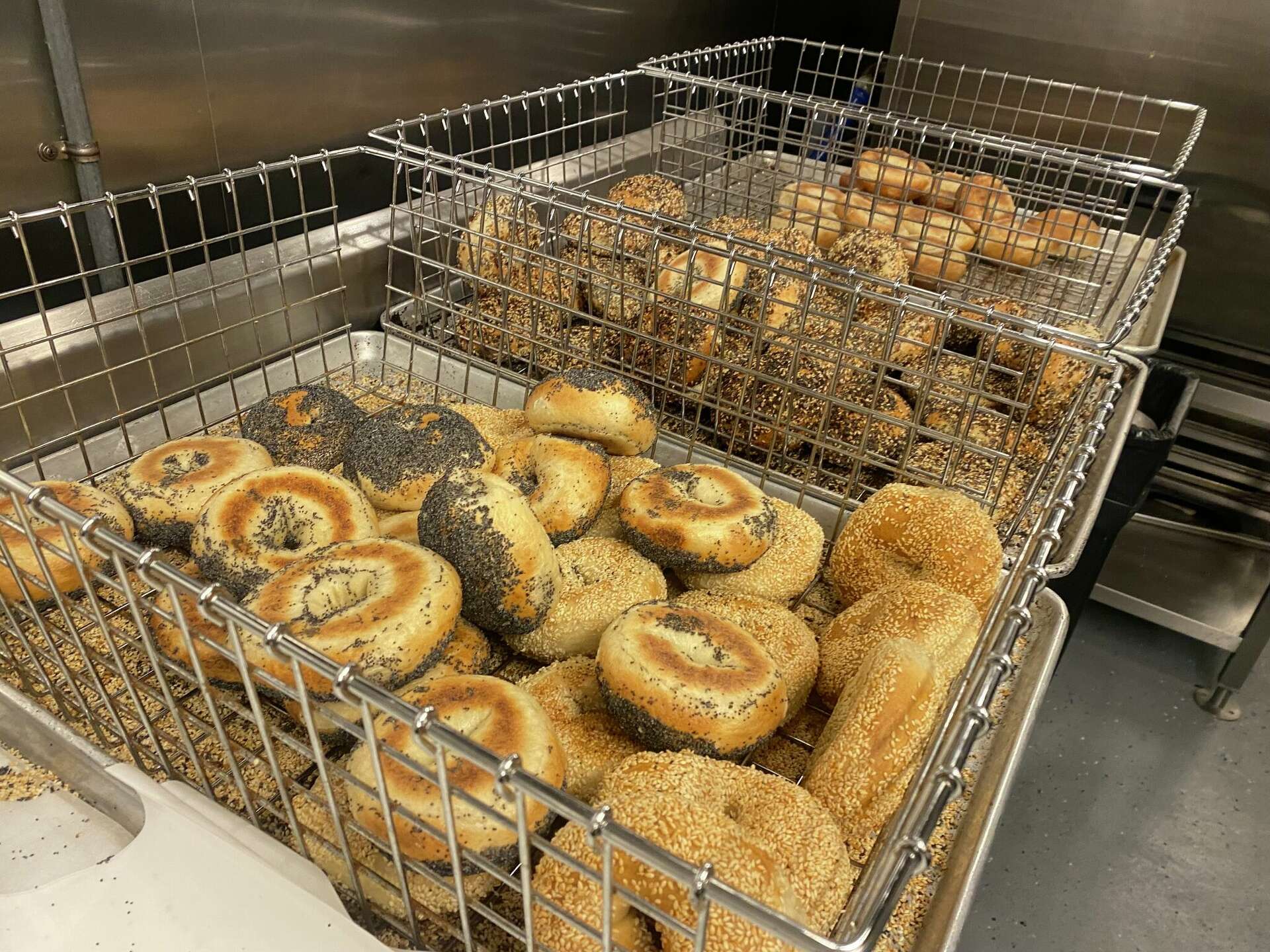 Viral in NYC, CT-based PopUp Bagels opens Fairfield outpost