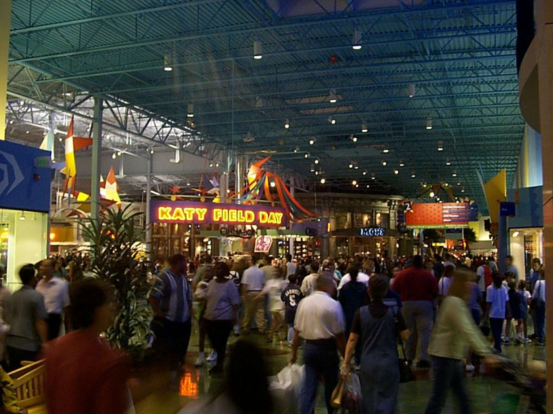 Katy Mills Mall marks 25th anniversary with celebrations, deals