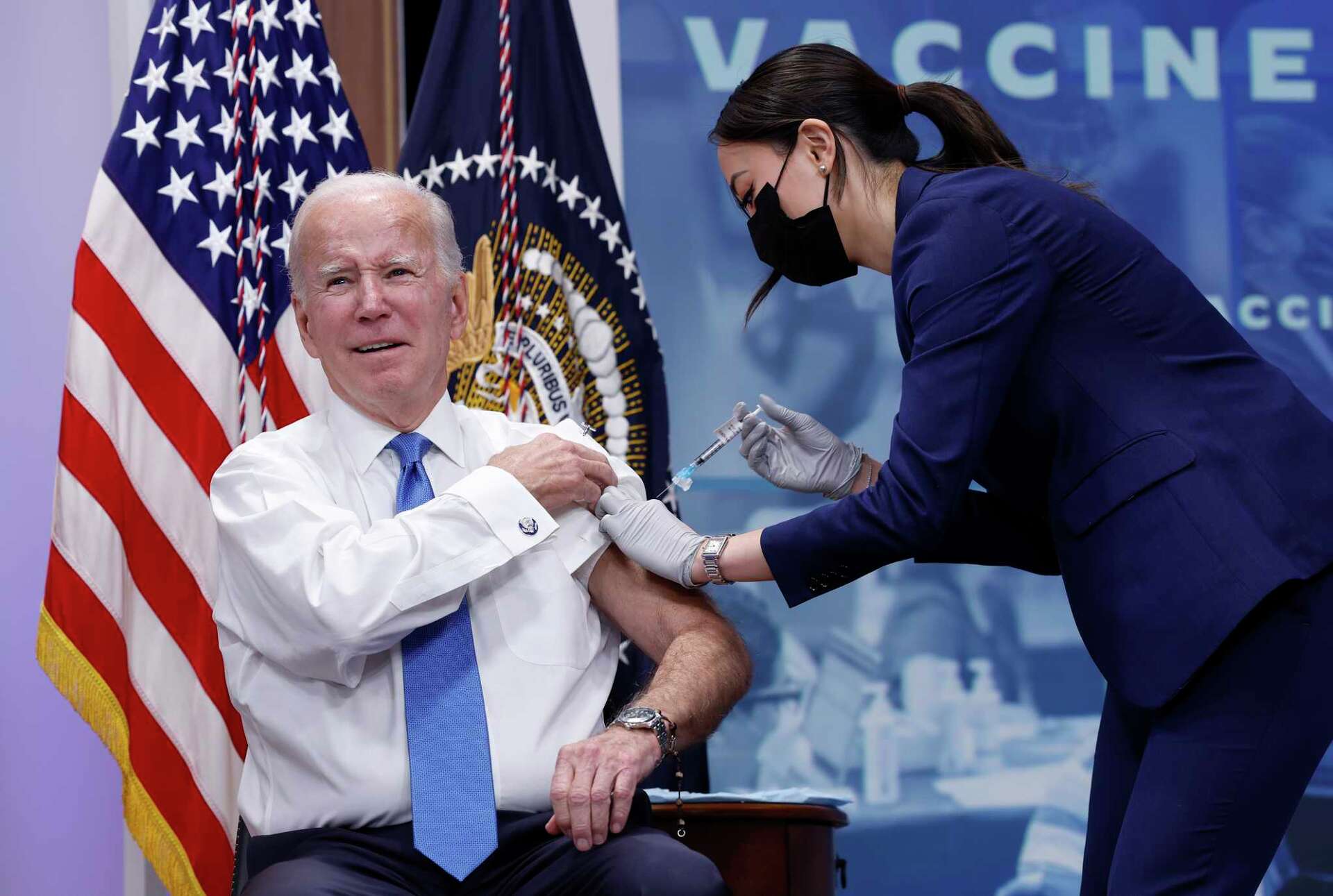 One COVID-19 bivalent booster is enough for now, CDC finally decides