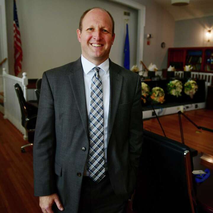 Trumbull Connecticut News, Sports, Business, Entertainment, Real Estate ...