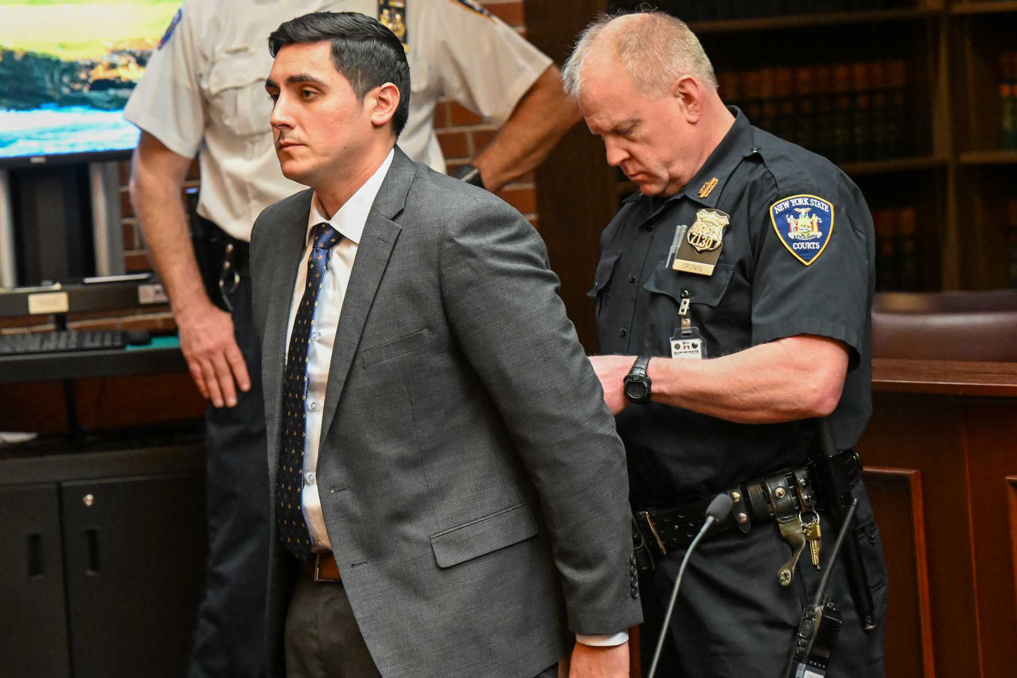 Vermont deputy Vito Caselnova charged with attempted murder