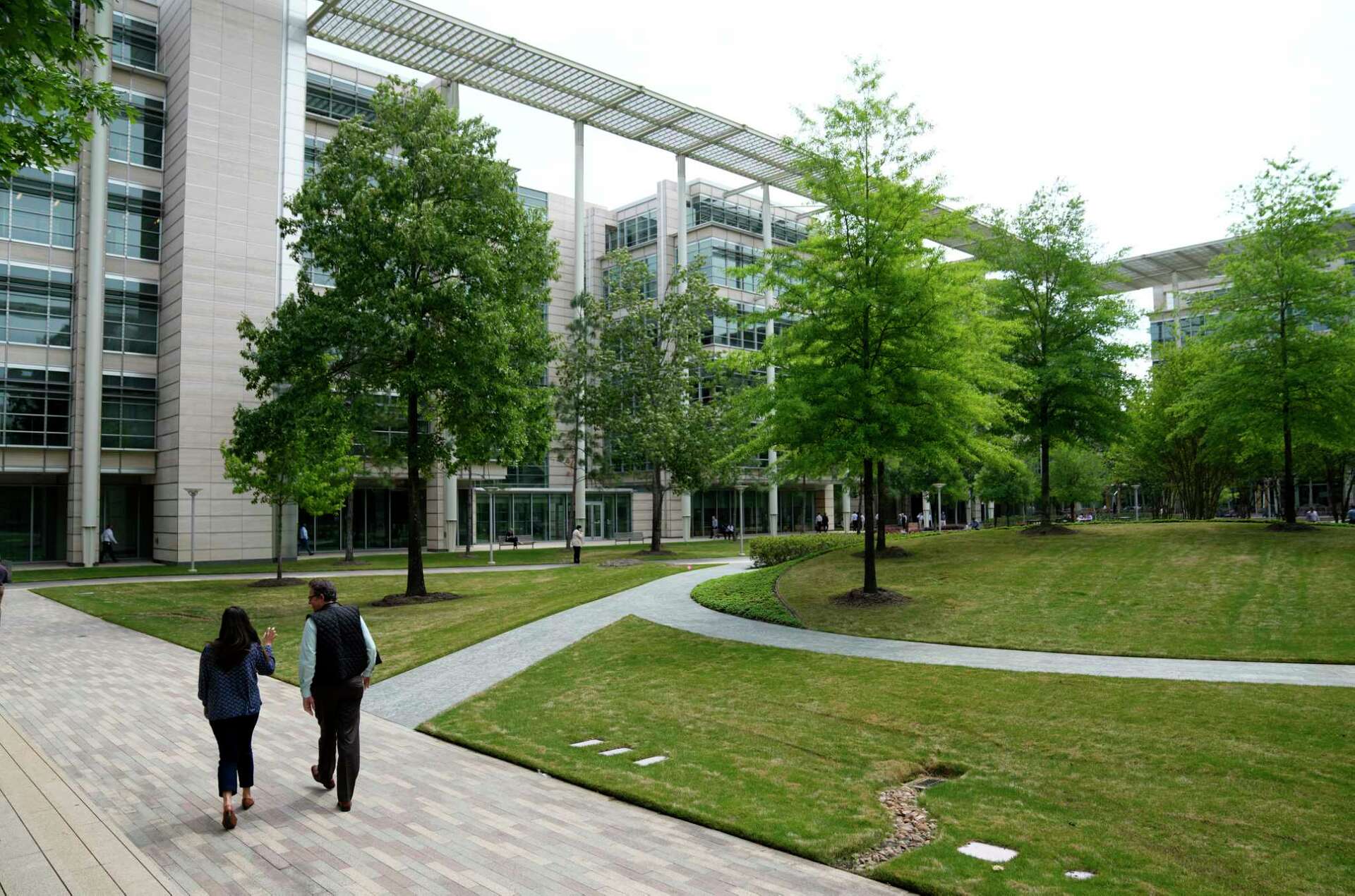 Exxon officially moves headquarters to Houston-area campus