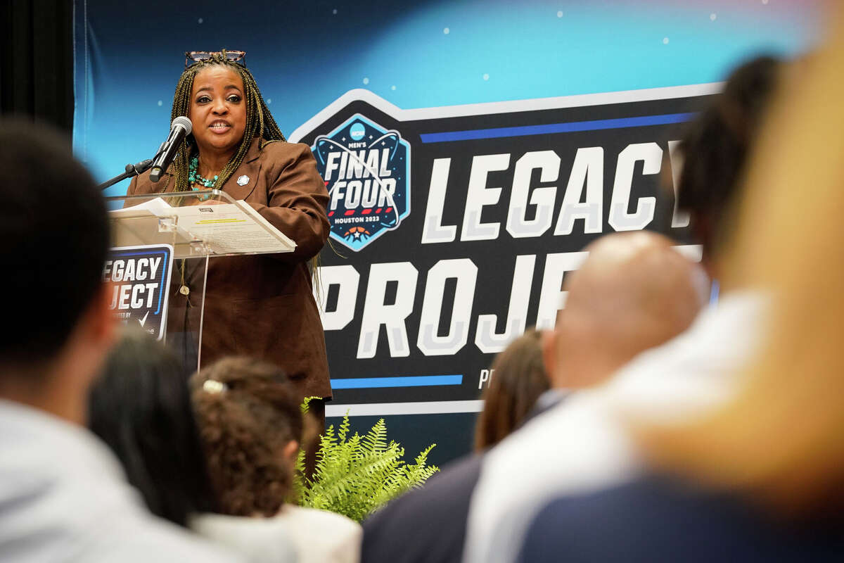 NCAA Final Four Legacy Project: Local community center gets new court