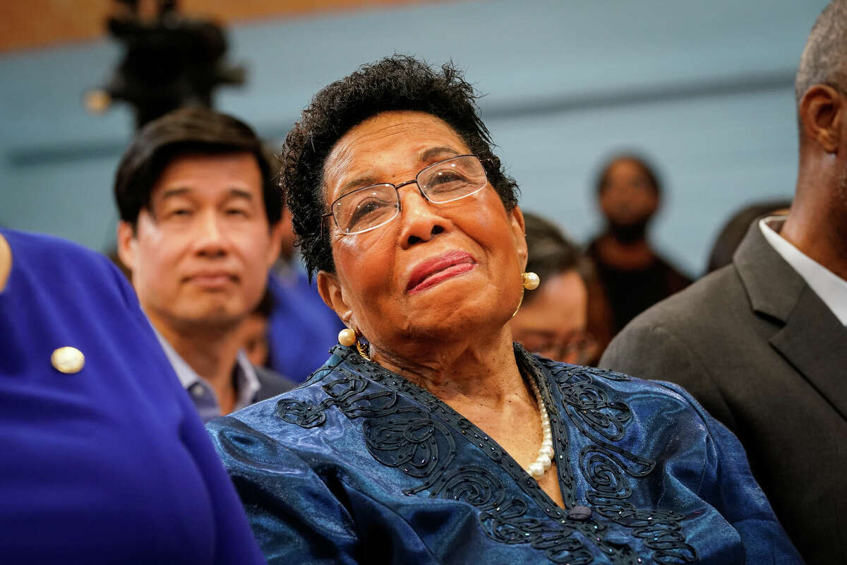 NCAA Final Four Legacy Project: Local community center gets new court