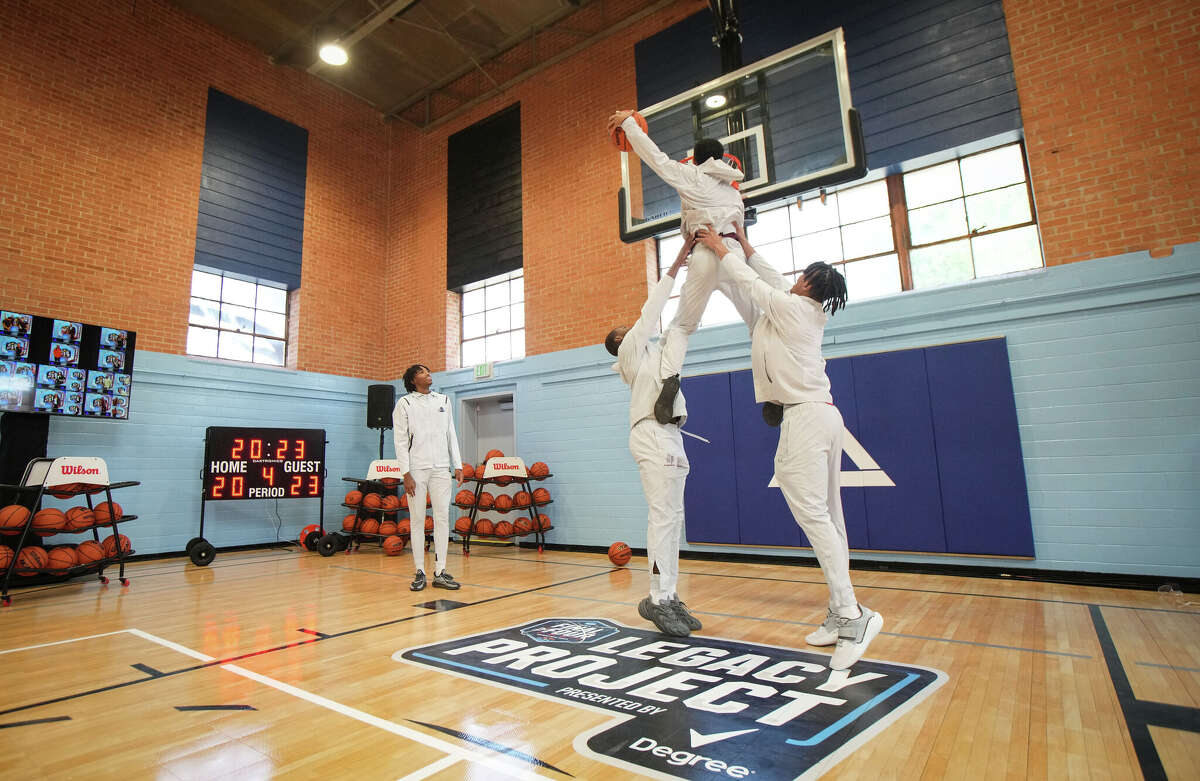 NCAA Final Four Legacy Project: Local community center gets new court