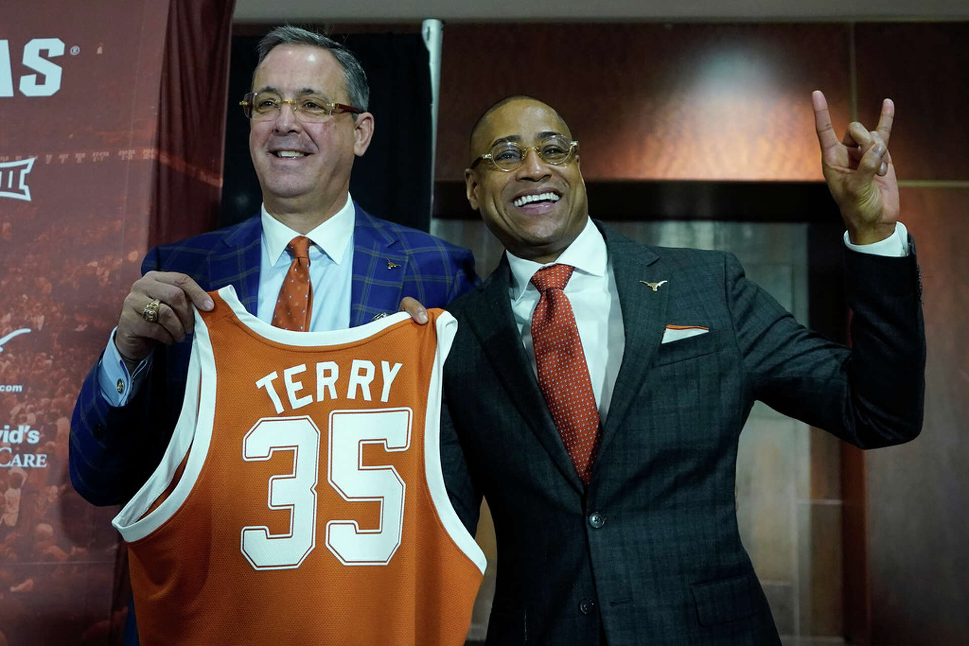 Texas coach Rodney Terry looks to lead Longhorns into a new era