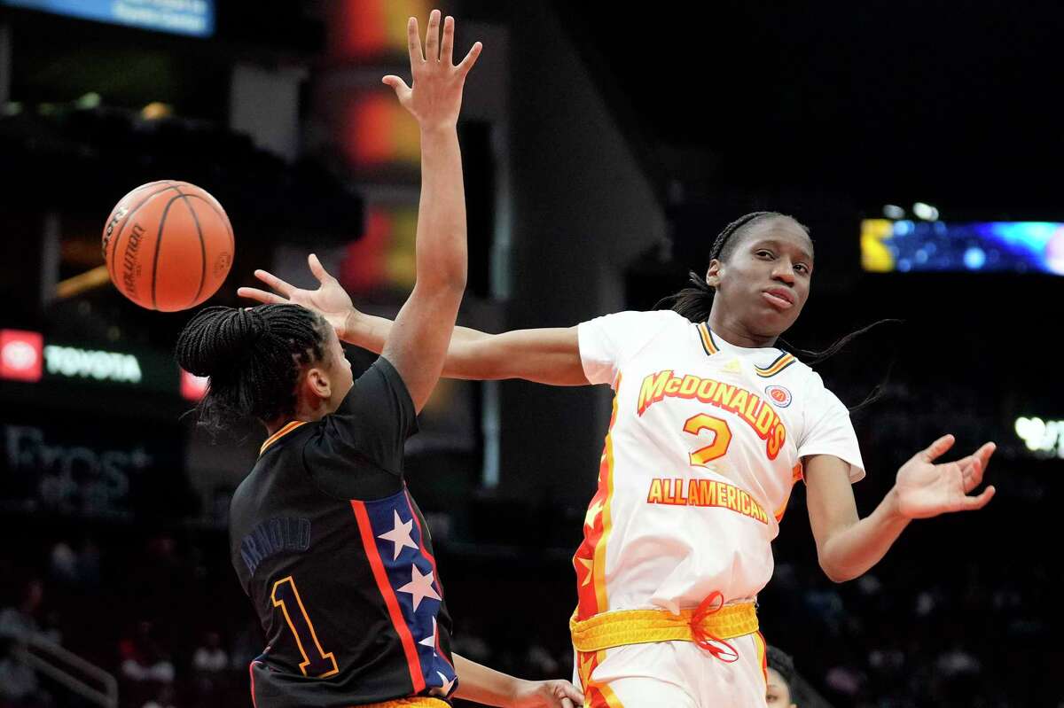 McDonald's All-American girls game: USC signee JuJu Watkins shines