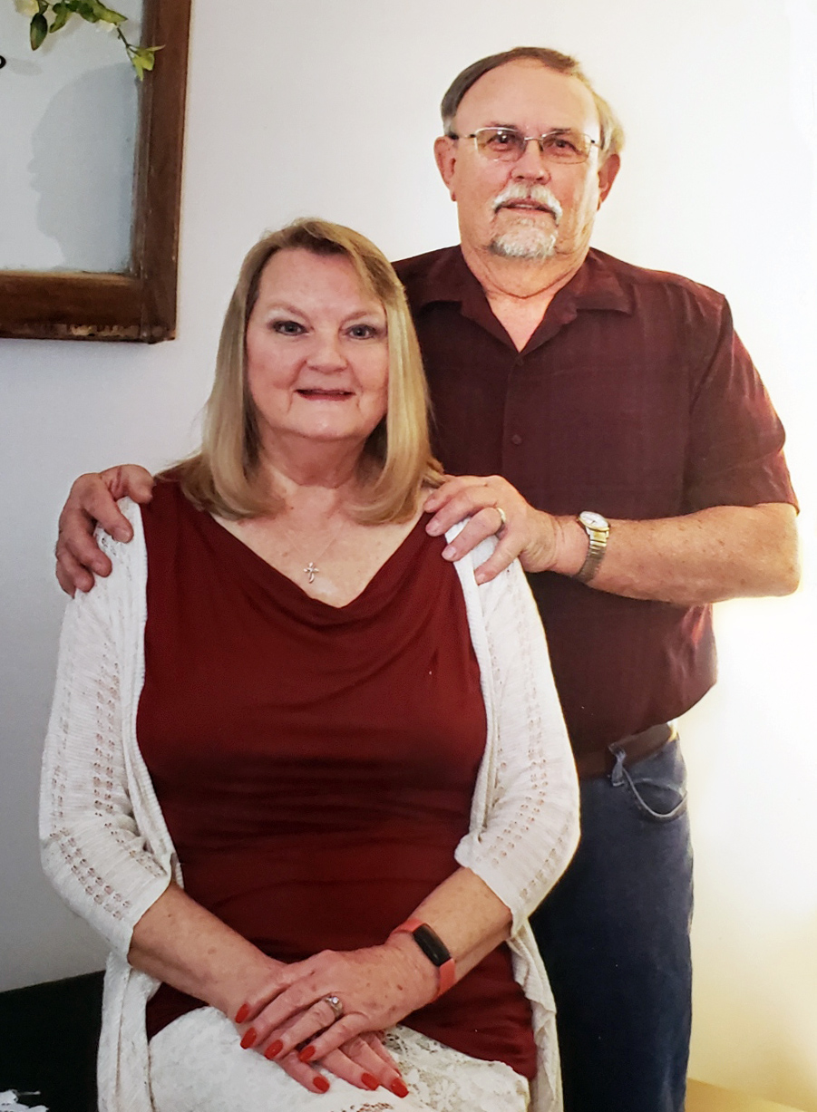 Sandmans celebrating 50th wedding anniversary