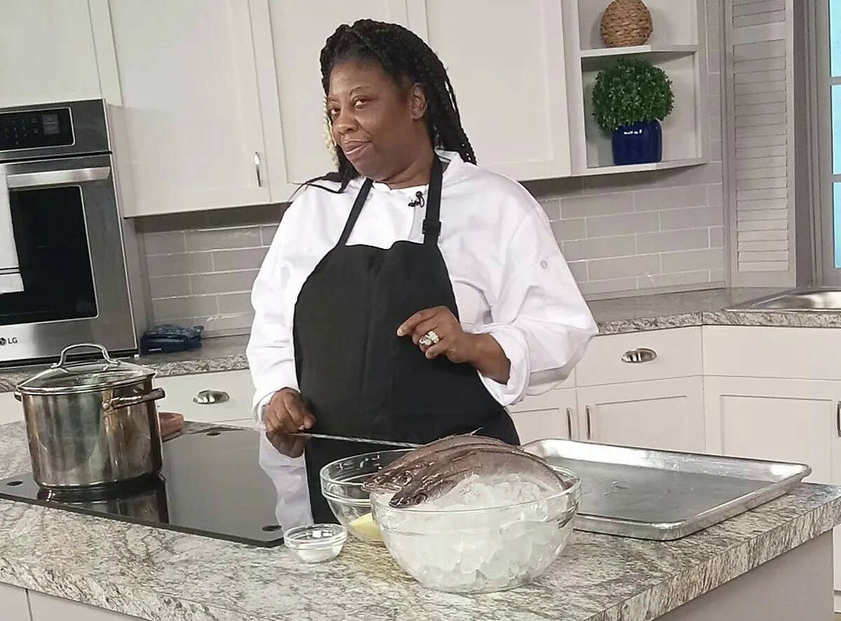 New Albany restaurants: Motor Oil Coffee, Allie B's mac-n-cheese