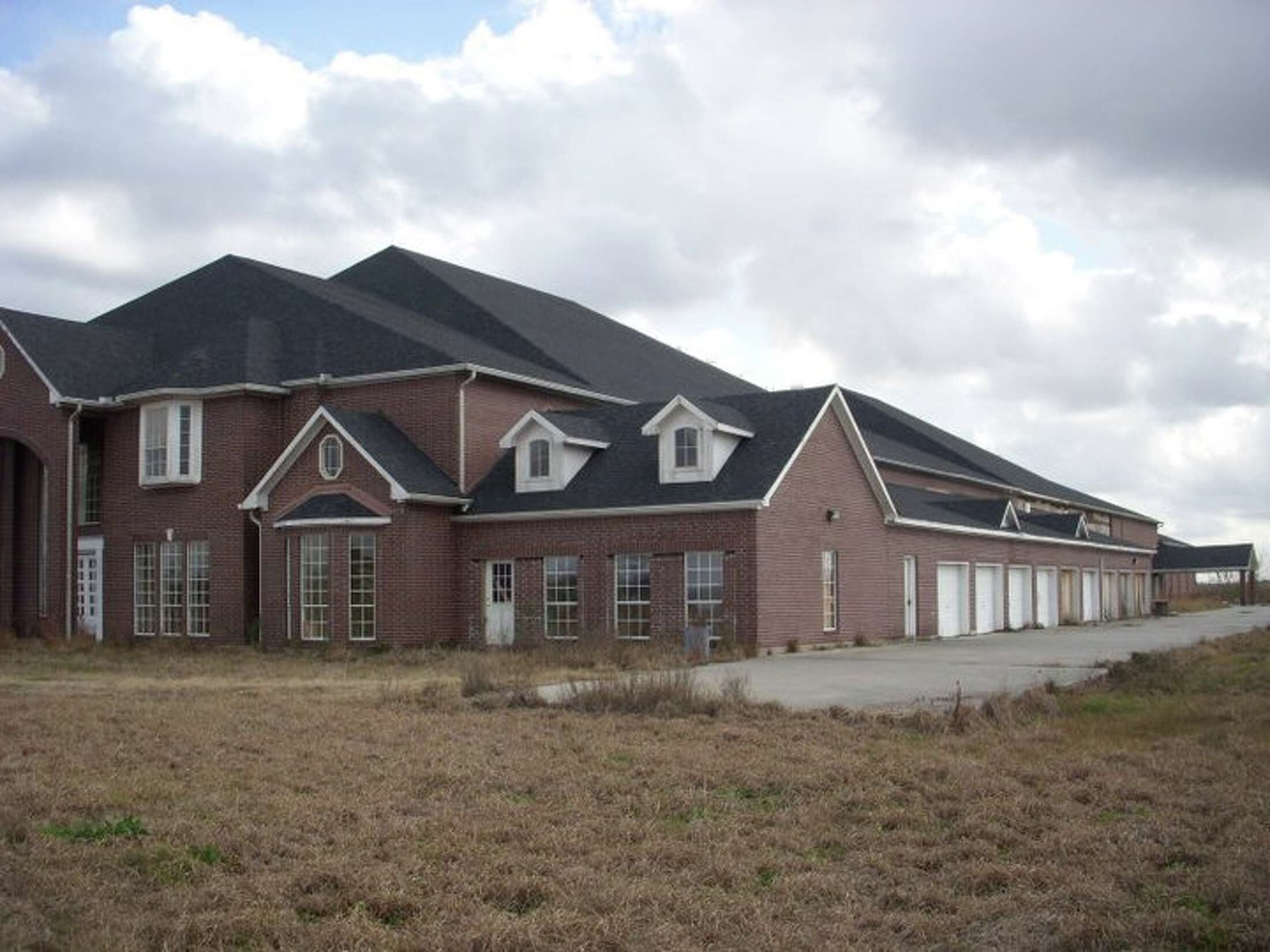 Manvel Mansion in Pearland bought, now a commercial property