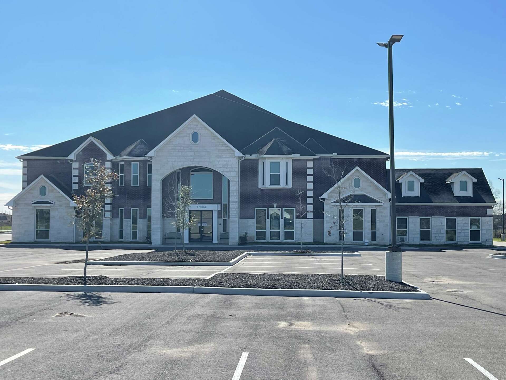 Alvin Community College approves 5-year lease for 'Manvel Mansion"