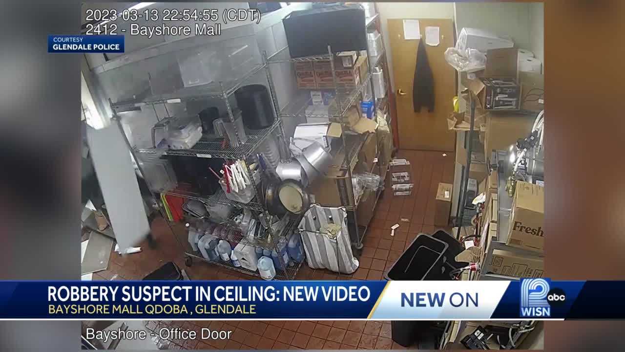 VIDEO: Robbery suspects fall from Qdoba ceiling while trying to elude ... VIDEO: Robbery suspects fall from Qdoba ceiling while trying to elude ...