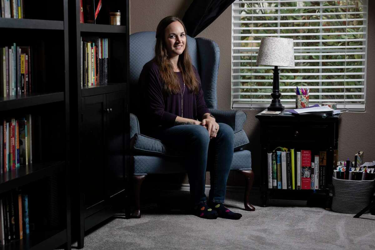 San Antonio author writes of love, divorce and menstruation