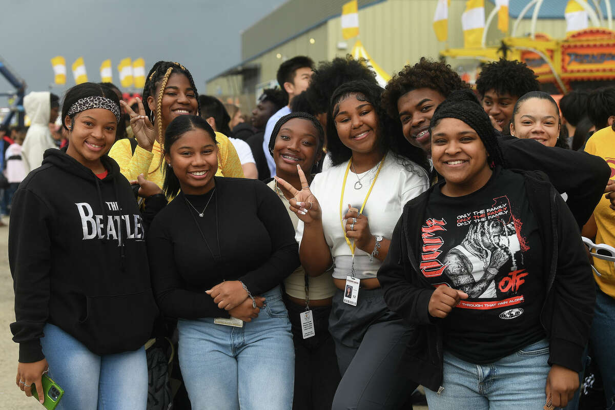 Beaumont high achievers rewarded with day at South Texas State Fair