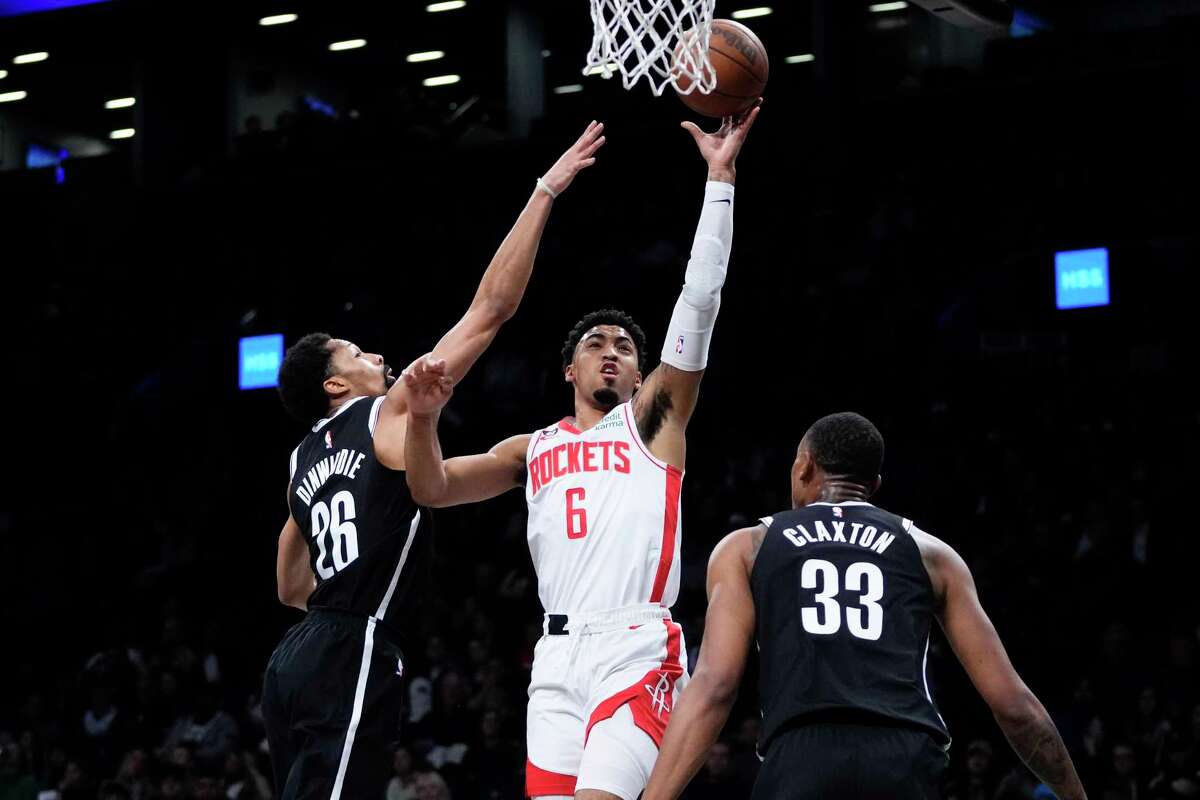 Houston Rockets: Issues defending 3-pointers pop up again in loss