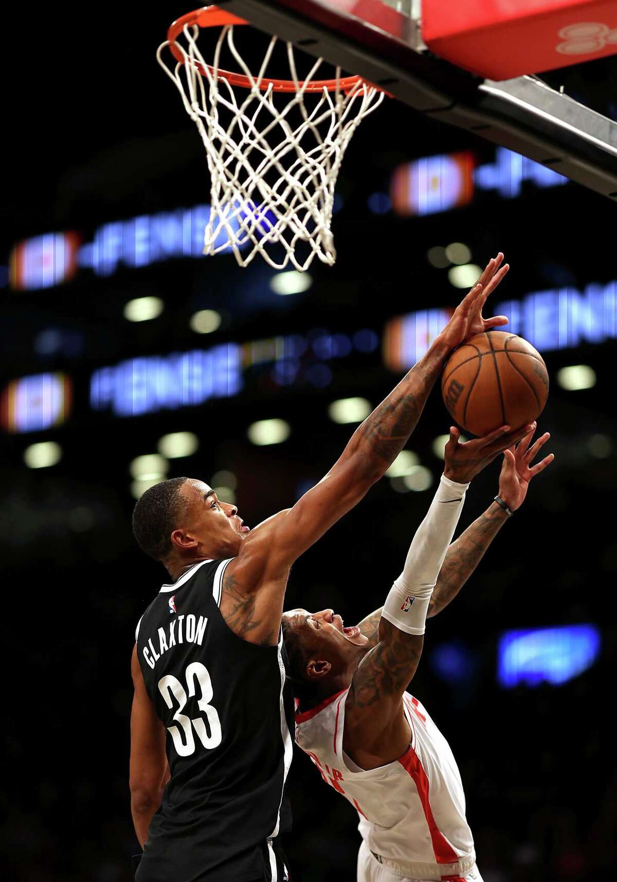 Houston Rockets: Issues defending 3-pointers pop up again in loss