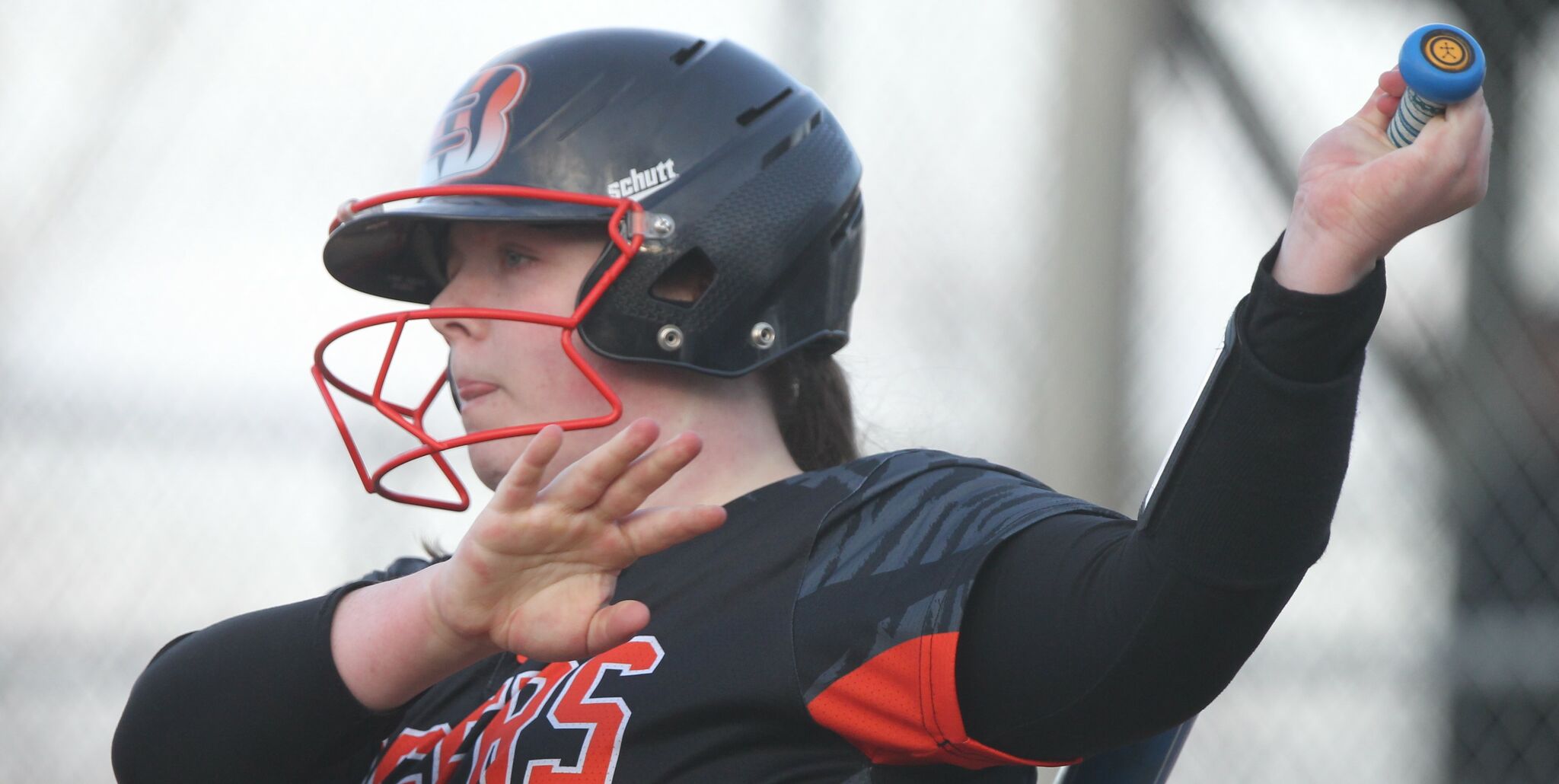 Beardstown's Marlee Brown pitches 1-hitter, homers in win