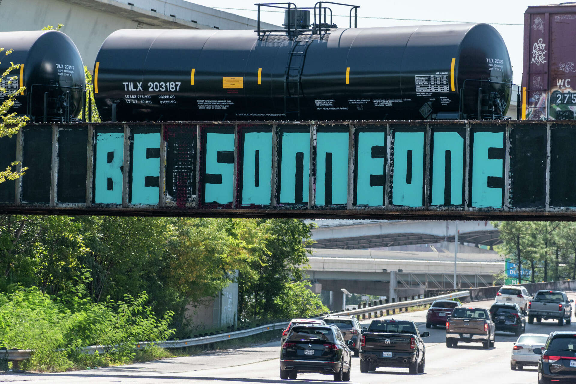 Houston artist faces felony charge for 'Be Someone' graffiti