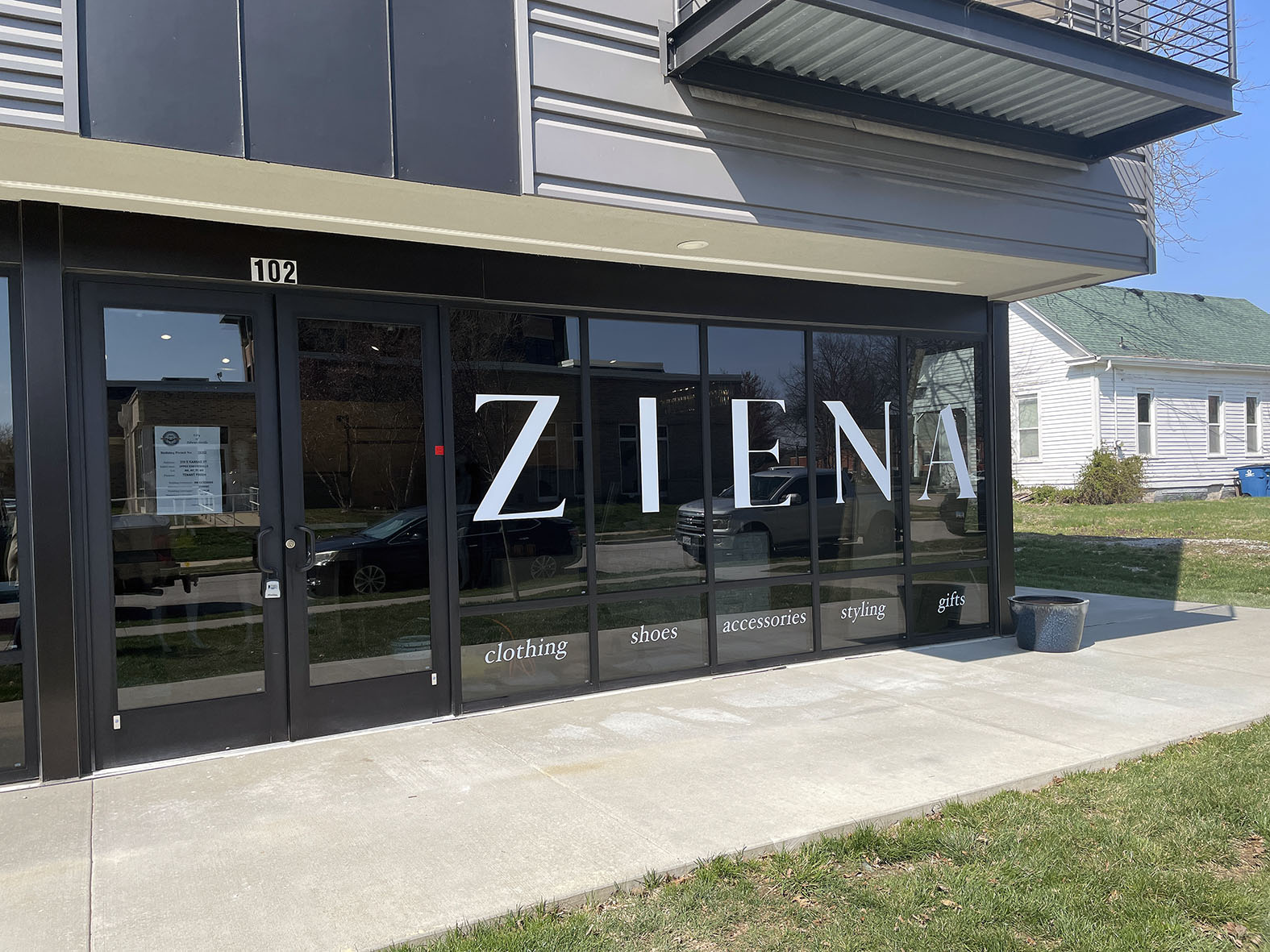 Ziena Boutique to open in May with City Park event in Edwardsville