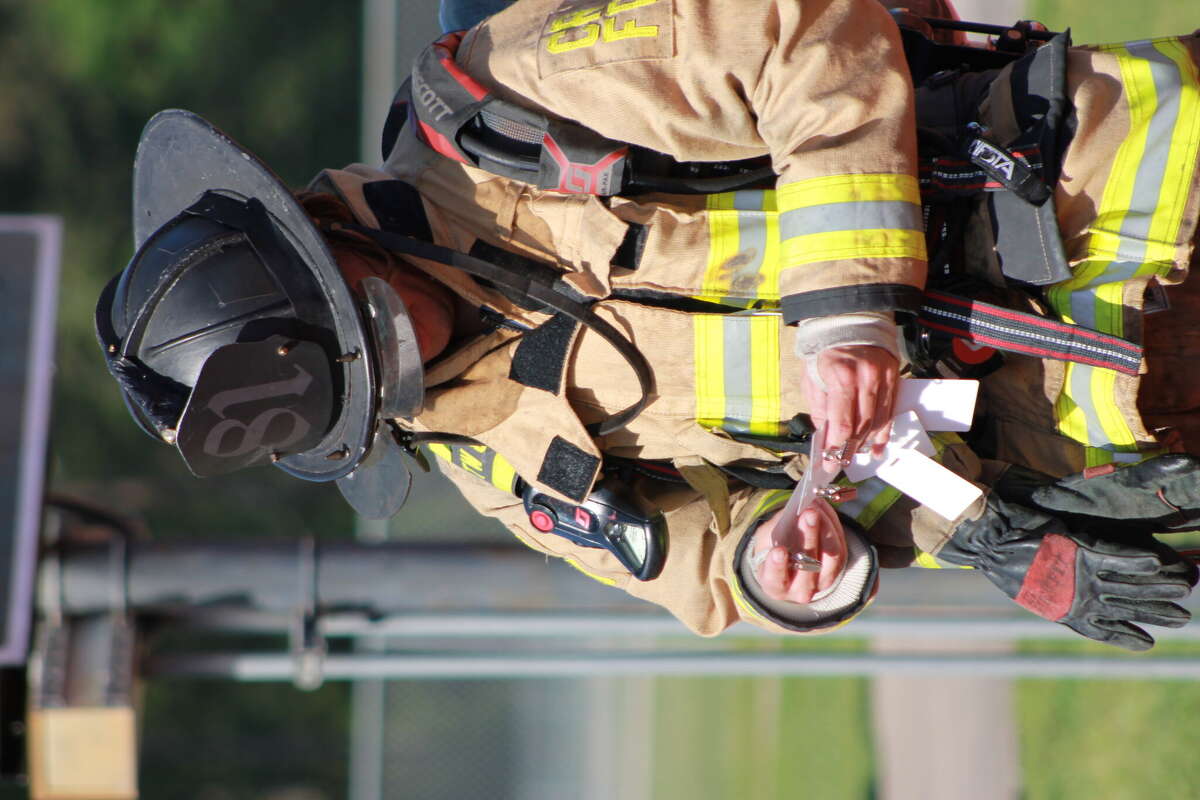 Crosby firefighters host stair climb to remember 9/11 colleagues