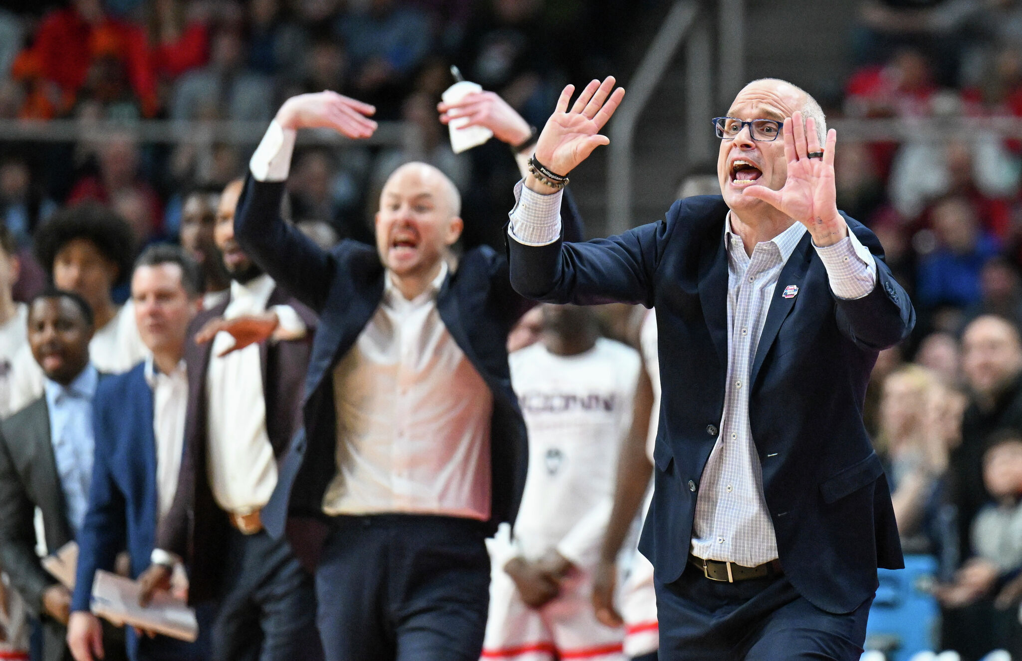 UConn men's basketball program reportedly hosting Towson transfer Nick ...