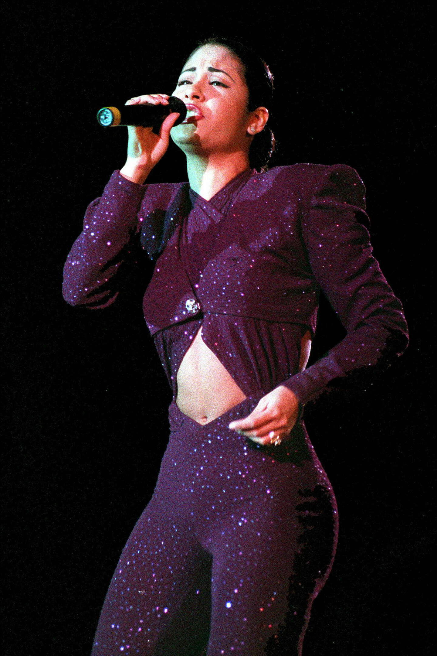 Selena was killed 30 years ago. Here's the original report.