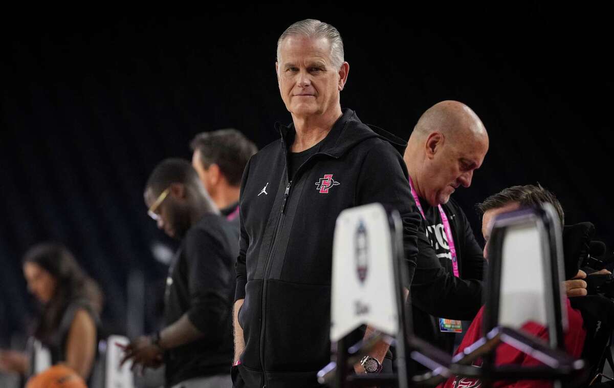 NCAA Final Four: Brian Dutcher's patient approach pays off for SDSU