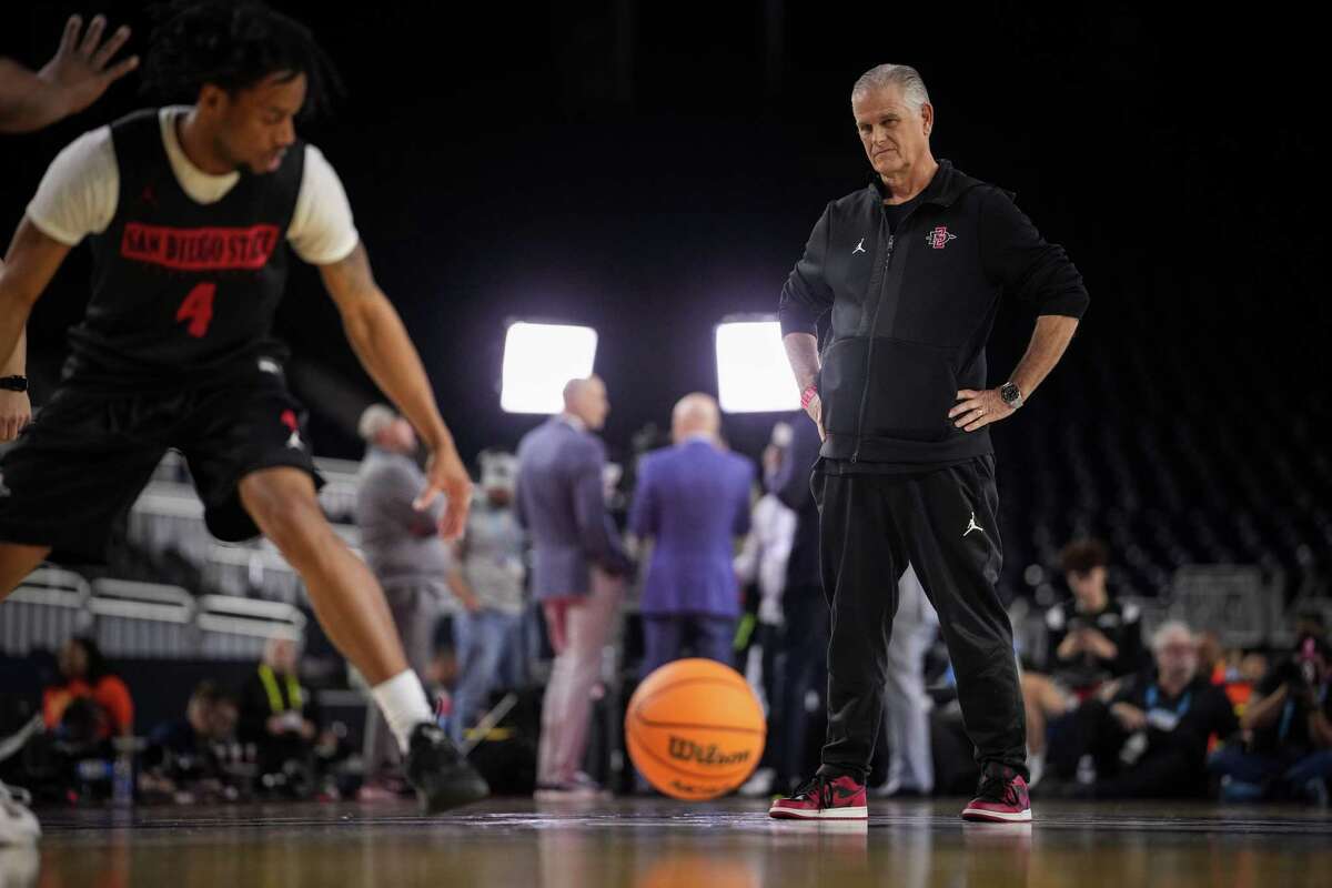 NCAA Final Four: Brian Dutcher's patient approach pays off for SDSU