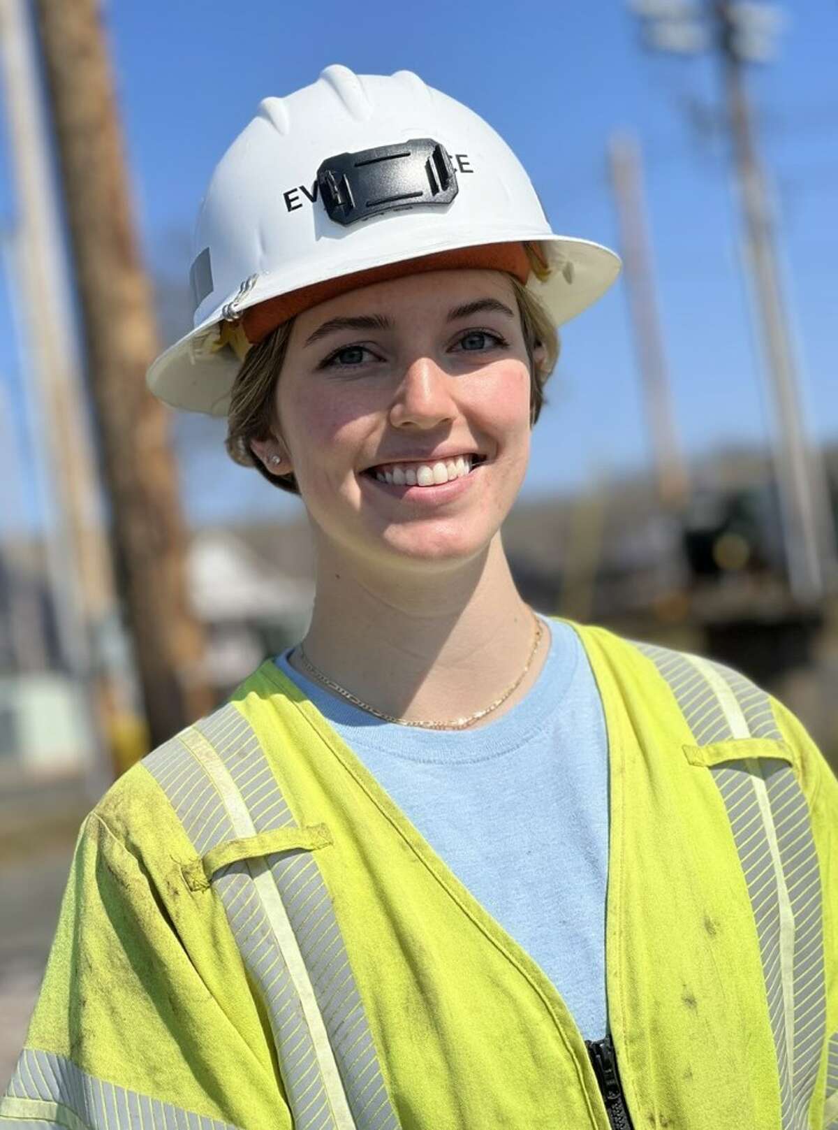 Eversource expands line worker training to Bridgeport school