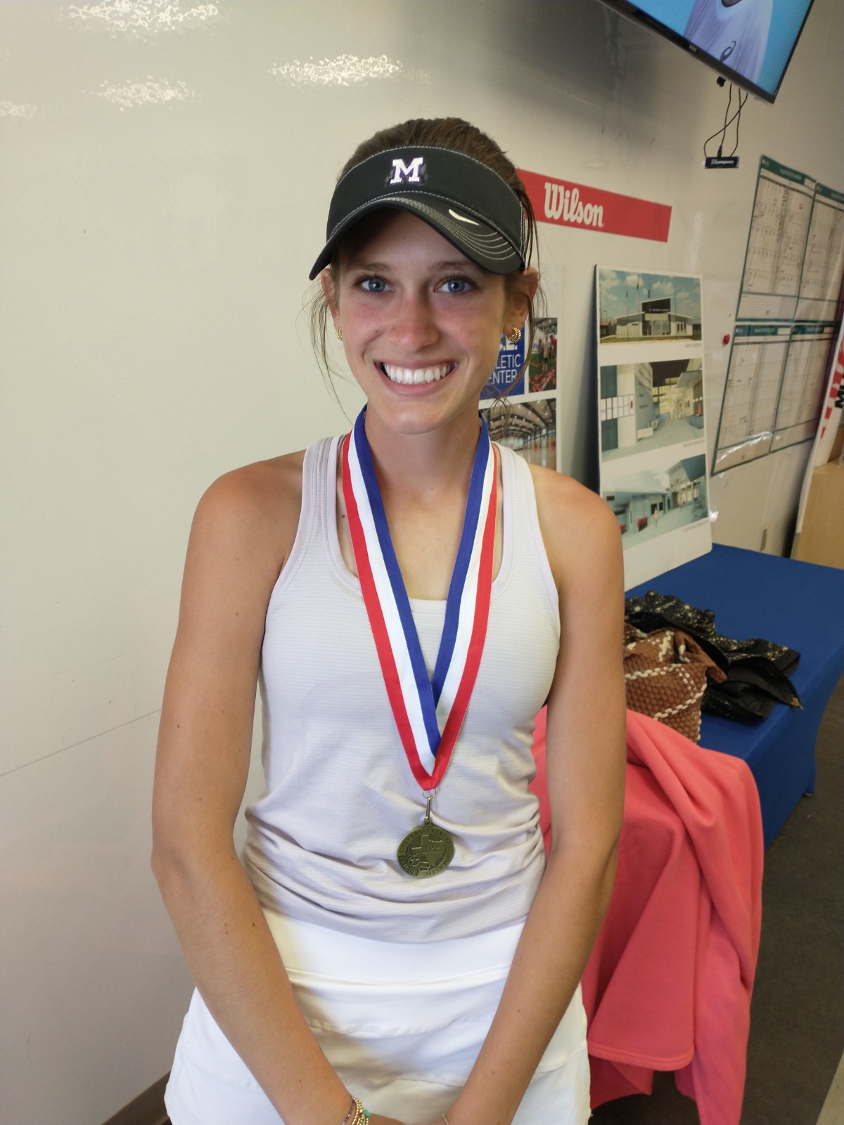 HS TENNIS: Sarah Stewart leads MISD qualifiers for regionals
