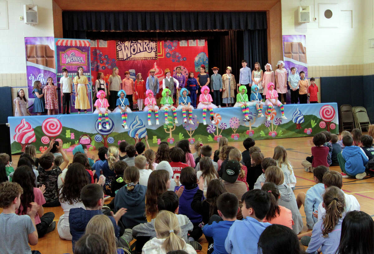 In Photos: Greenwich's North Mianus school puts on Willy Wonka