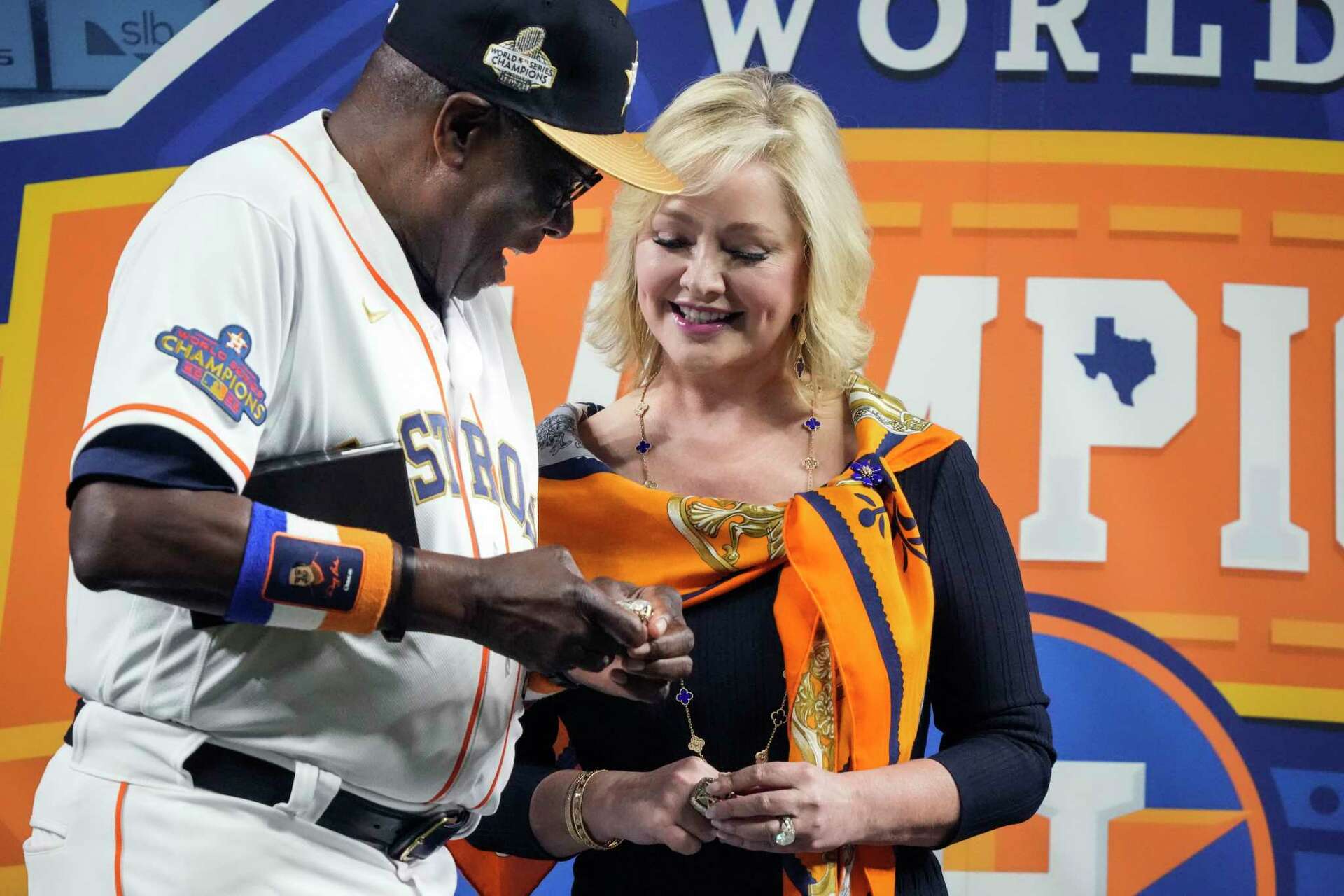 Astros World Series rings: Breaking down all the symbolism