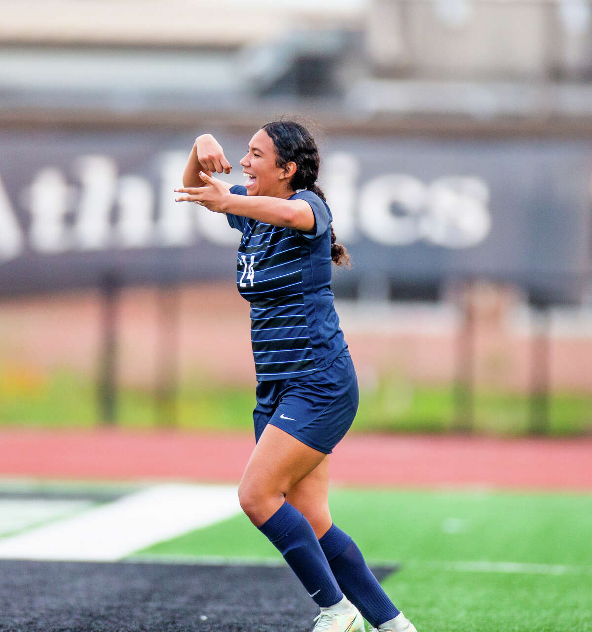 Kingwood Mustangs advance to Region III-6A soccer tournament