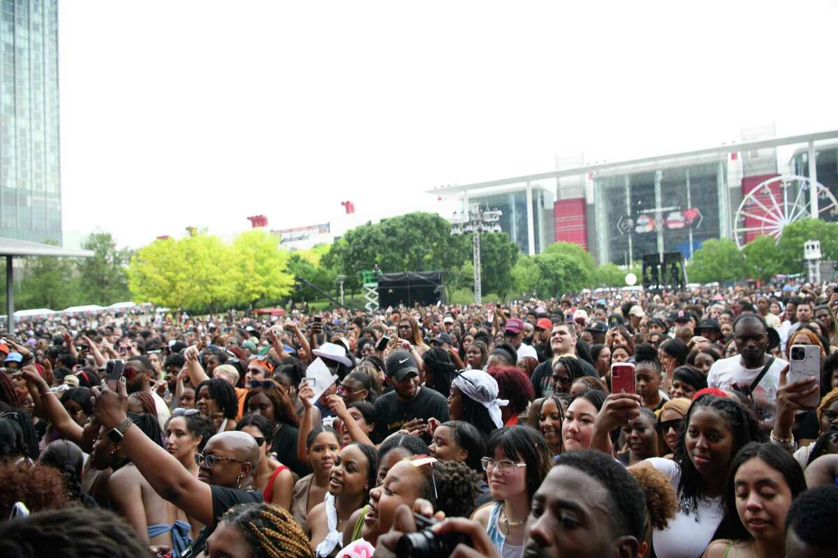 Megan Thee Stallion returns to the stage at March Madness in Houston