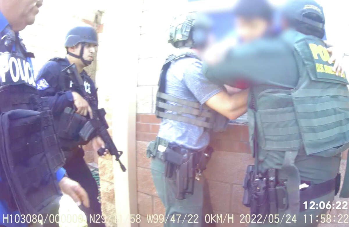 Border Patrol agents who took down Uvalde shooter were slowed by chaos