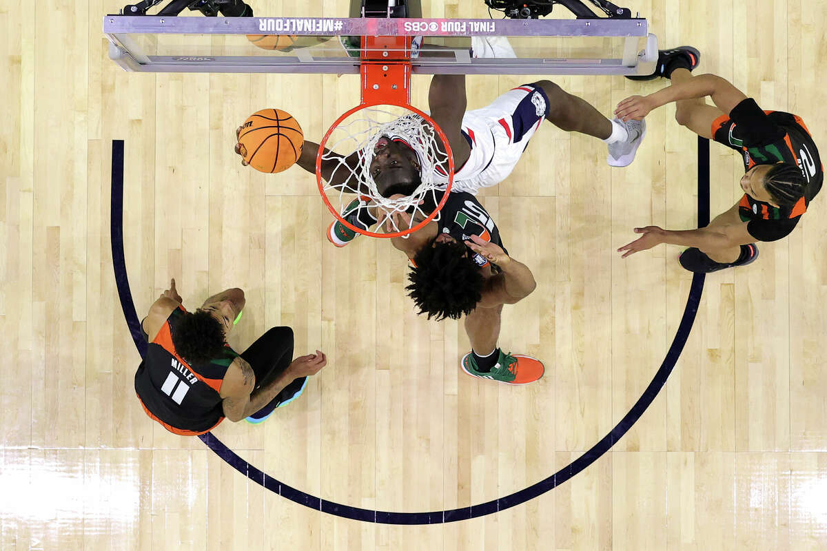 Recap: Updates from UConn men's Final Four win over Miami