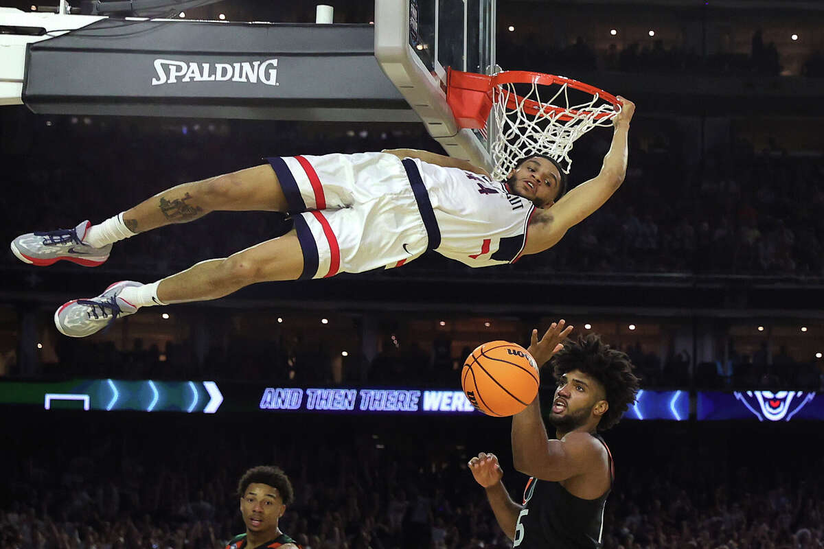 Recap: Updates from UConn men's Final Four win over Miami