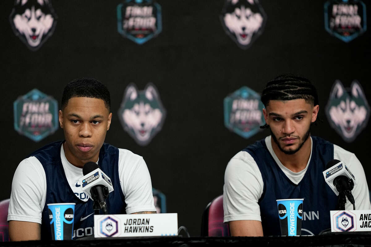 Where NBA mock drafts place UConn stars Hawkins, Sanogo, Jackson